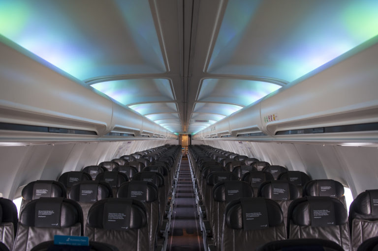 Inside the new Boeing 757 of Icelandair - Hekla Aurora | MorePremium.com