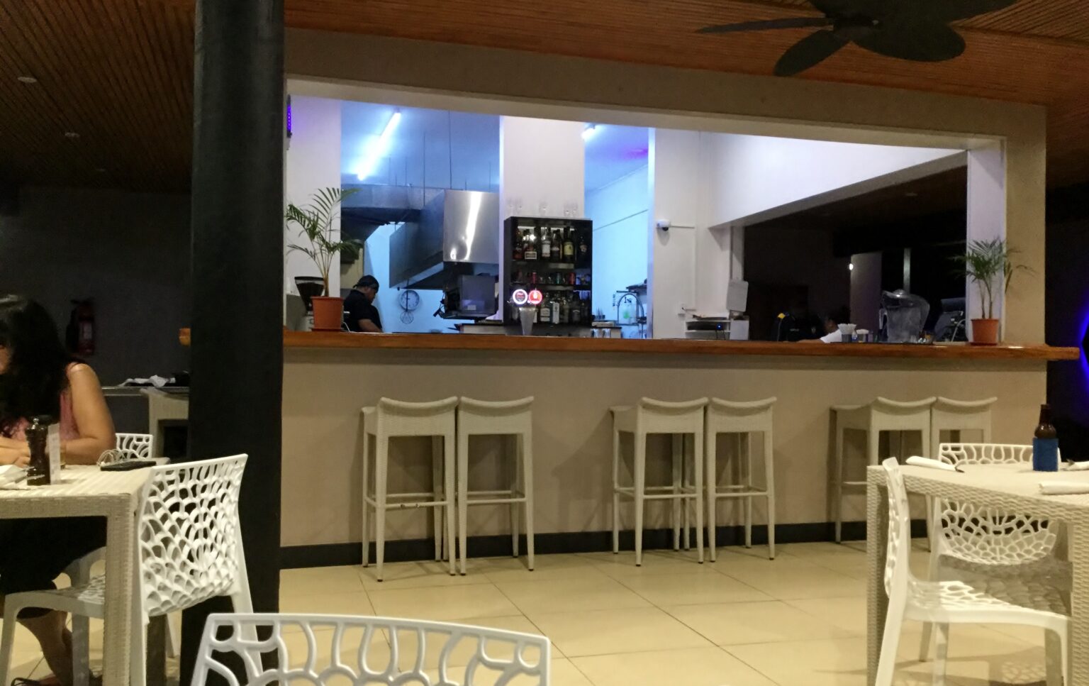 Review: Tanoa International Dateline Hotel, Nuku'alofa | MorePremium.com
